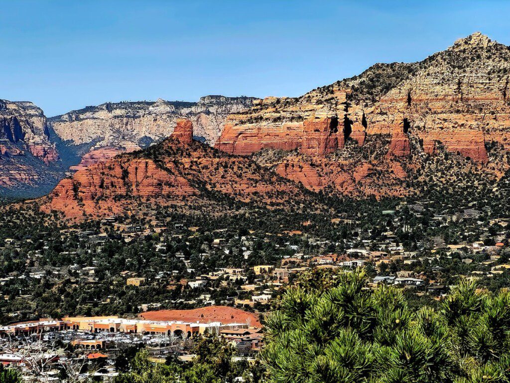 Airport Mesa - Quality Escape