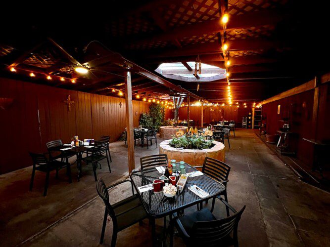 Coffee Pot Restaurant - Quality Escape